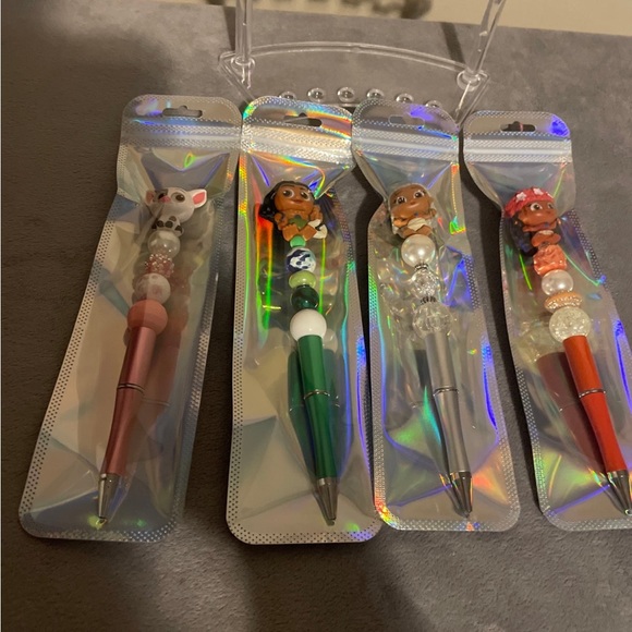 Disney | Office | Doorable Disney Moana Beaded Pen 4 Piece Set | Poshmark
